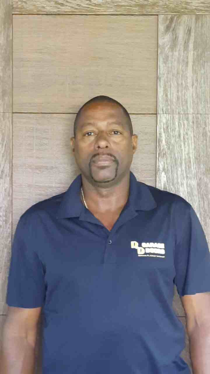 Meet the D & D Team | Florida Garage Door Technicians